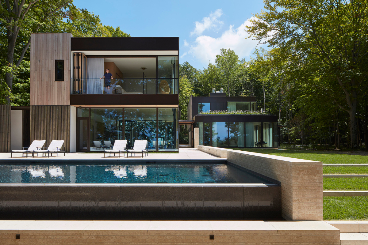 Modern Serenity: A Lakeside Retreat Masterfully Blending Nature And ...
